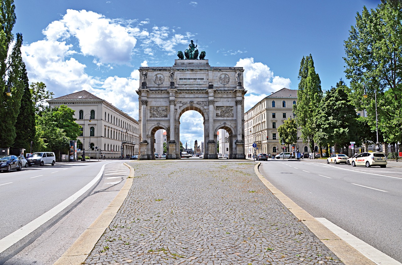 How to Find Cheap Business Class Flights to Munich | Wholesale Flights